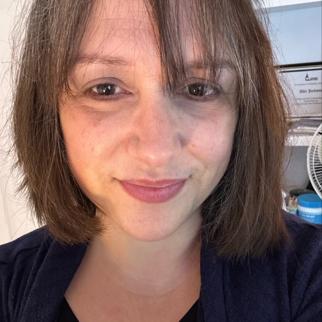 About Me – Allie Jackson Art